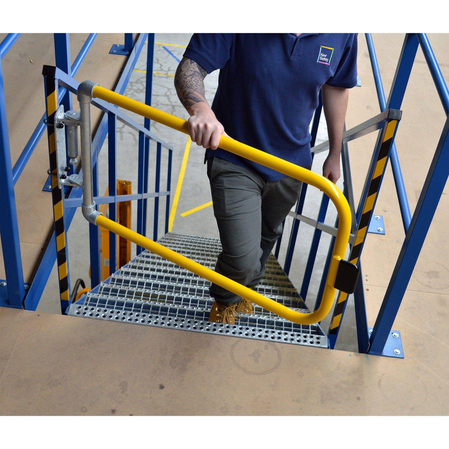 Self-Closing Steel Safety Gate (Spring Loaded) – Source 4 Industries